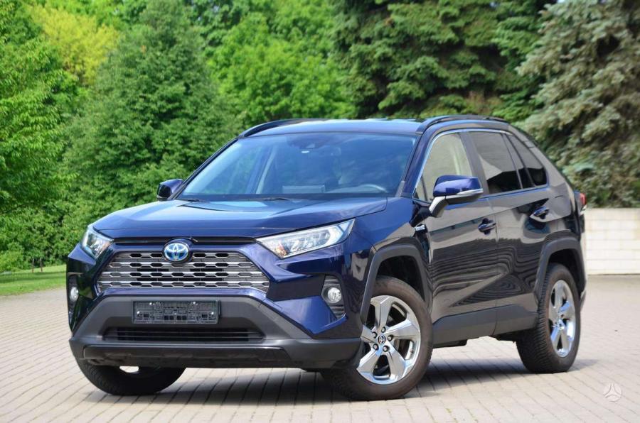 Zils Toyota RAV4 2021 Viļņa, ar dzinēja tilpumu 2.49 L un nobraukumu 150 tūkst. km par 24000 €, foto 14 vietnē AUTOMOTO.COM.LV