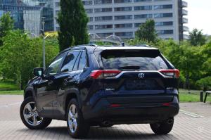 Zils Toyota RAV4 2021 Viļņa, ar dzinēja tilpumu 2.49 L un nobraukumu 150 tūkst. km par 24000 €, foto 15 vietnē AUTOMOTO.COM.LV