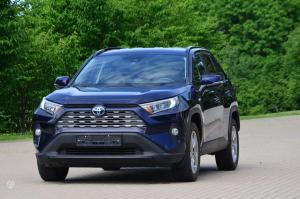 Zils Toyota RAV4 2021 Viļņa, ar dzinēja tilpumu 2.49 L un nobraukumu 150 tūkst. km par 24000 €, foto 22 vietnē AUTOMOTO.COM.LV