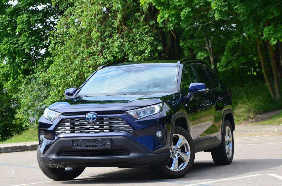 Zils Toyota RAV4 2021 Viļņa, ar dzinēja tilpumu 2.49 L un nobraukumu 150 tūkst. km par 24000 €, foto 25 vietnē AUTOMOTO.COM.LV
