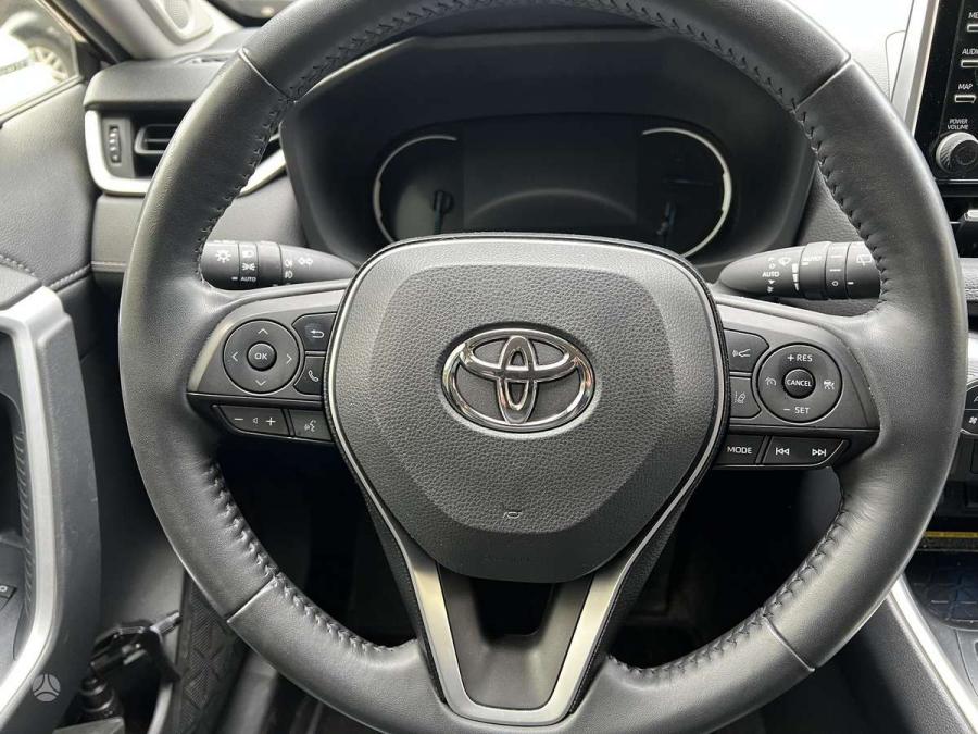 Zils Toyota RAV4 2021 Viļņa, ar dzinēja tilpumu 2.49 L un nobraukumu 116 tūkst. km par 25000 €, foto 13 vietnē AUTOMOTO.COM.LV
