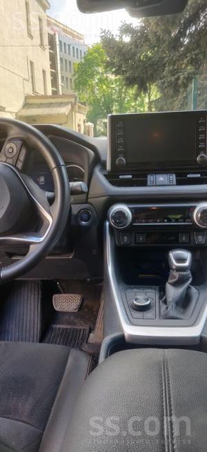 Zils Toyota RAV4 2021 Jūrmala, ar dzinēja tilpumu 2.00 L un nobraukumu 87 tūkst. km par 27200 €, foto 6 vietnē AUTOMOTO.COM.LV