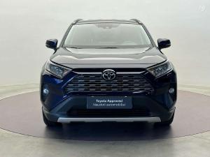 Zils Toyota RAV4 2021 Panevēža, ar dzinēja tilpumu 1.99 L un nobraukumu 100 tūkst. km par 25990 €, foto 3 vietnē AUTOMOTO.COM.LV