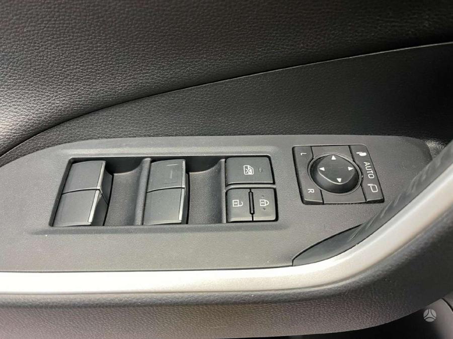 Zils Toyota RAV4 2021 Panevēža, ar dzinēja tilpumu 1.99 L un nobraukumu 100 tūkst. km par 25990 €, foto 11 vietnē AUTOMOTO.COM.LV