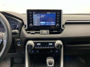 Zils Toyota RAV4 2021 Panevēža, ar dzinēja tilpumu 1.99 L un nobraukumu 100 tūkst. km par 25990 €, foto 28 vietnē AUTOMOTO.COM.LV
