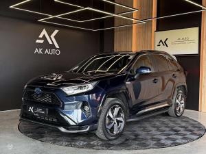 Blue Toyota RAV4 2021 in Kaunas, with an engine capacity of 2.49 L and mileage of 141 thousand km for 29890 €, photo 7 on AUTOMOTO.COM.LV