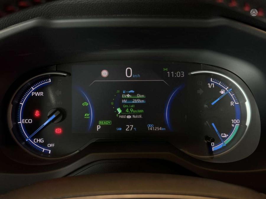 Blue Toyota RAV4 2021 in Kaunas, with an engine capacity of 2.49 L and mileage of 141 thousand km for 29890 €, photo 34 on AUTOMOTO.COM.LV
