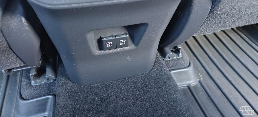 Zils Toyota RAV4 2021 Kauņa, ar dzinēja tilpumu 2.00 L un nobraukumu 146 tūkst. km par 20000 €, foto 6 vietnē AUTOMOTO.COM.LV