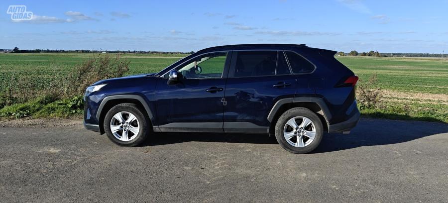 Zils Toyota RAV4 2021 Kauņa, ar dzinēja tilpumu 2.00 L un nobraukumu 146 tūkst. km par 20000 €, foto 14 vietnē AUTOMOTO.COM.LV
