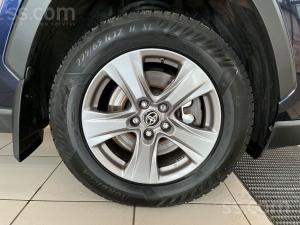 Zils Toyota RAV4 2022 Rīga, ar dzinēja tilpumu 2.00 L un nobraukumu 87 tūkst. km par 26490 €, foto 19 vietnē AUTOMOTO.COM.LV