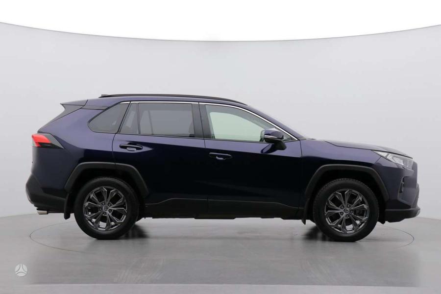 Zils Toyota RAV4 2022 Viļņa, ar dzinēja tilpumu 2.49 L un nobraukumu 56 tūkst. km par 34900 €, foto 17 vietnē AUTOMOTO.COM.LV