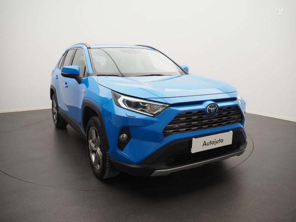 Blue Toyota RAV4 2022 in Vilnius, with an engine capacity of 2.49 L and mileage of 92 thousand km for 29400 €, photo 3 on AUTOMOTO.COM.LV