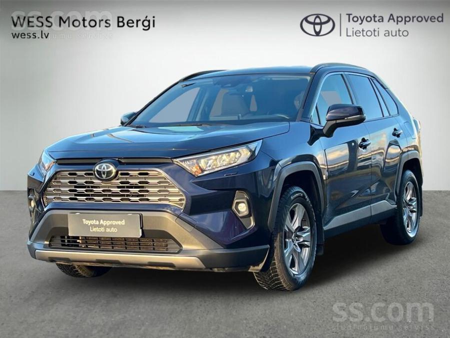Zils Toyota RAV4 2022 Rīga, ar dzinēja tilpumu 2.00 L un nobraukumu 87 tūkst. km par 25990 €, foto 1 vietnē AUTOMOTO.COM.LV