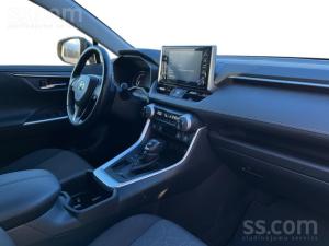 Zils Toyota RAV4 2022 Rīga, ar dzinēja tilpumu 2.00 L un nobraukumu 87 tūkst. km par 25990 €, foto 7 vietnē AUTOMOTO.COM.LV