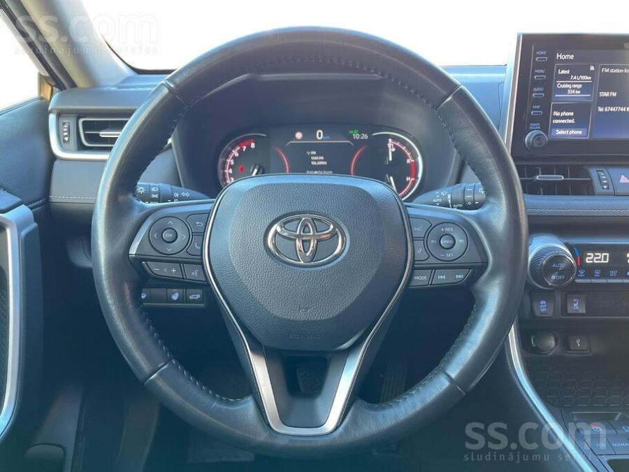 Zils Toyota RAV4 2022 Rīga, ar dzinēja tilpumu 2.00 L un nobraukumu 87 tūkst. km par 25990 €, foto 13 vietnē AUTOMOTO.COM.LV