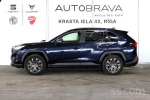 Zils Toyota RAV4 2022 Rīga, ar dzinēja tilpumu 2.50 L un nobraukumu 46 tūkst. km par 31490 €, foto 5 vietnē AUTOMOTO.COM.LV