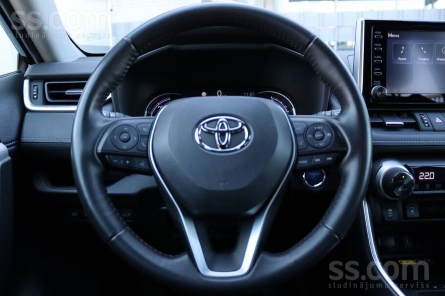 Zils Toyota RAV4 2022 Rīga, ar dzinēja tilpumu 2.50 L un nobraukumu 46 tūkst. km par 31490 €, foto 12 vietnē AUTOMOTO.COM.LV