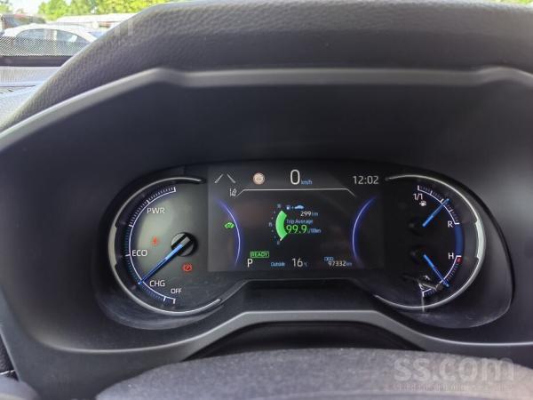 Blue Toyota RAV4 2022 in Riga, with an engine capacity of 2.50 L and mileage of 97 thousand km for 26850 €, photo 9 on AUTOMOTO.COM.LV