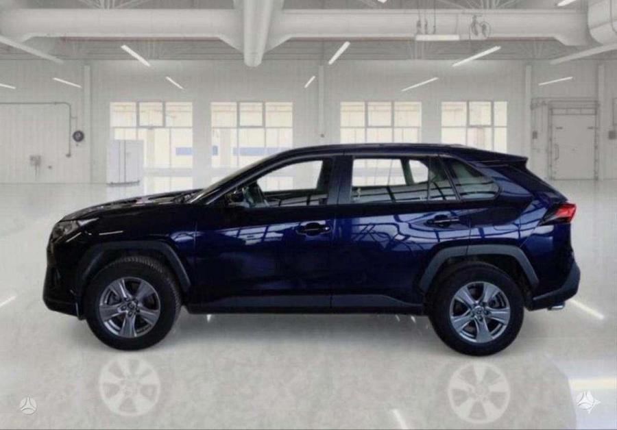 Zils Toyota RAV4 2022 Viļņa, ar dzinēja tilpumu 2.49 L un nobraukumu 148 tūkst. km par 24490 €, foto 4 vietnē AUTOMOTO.COM.LV