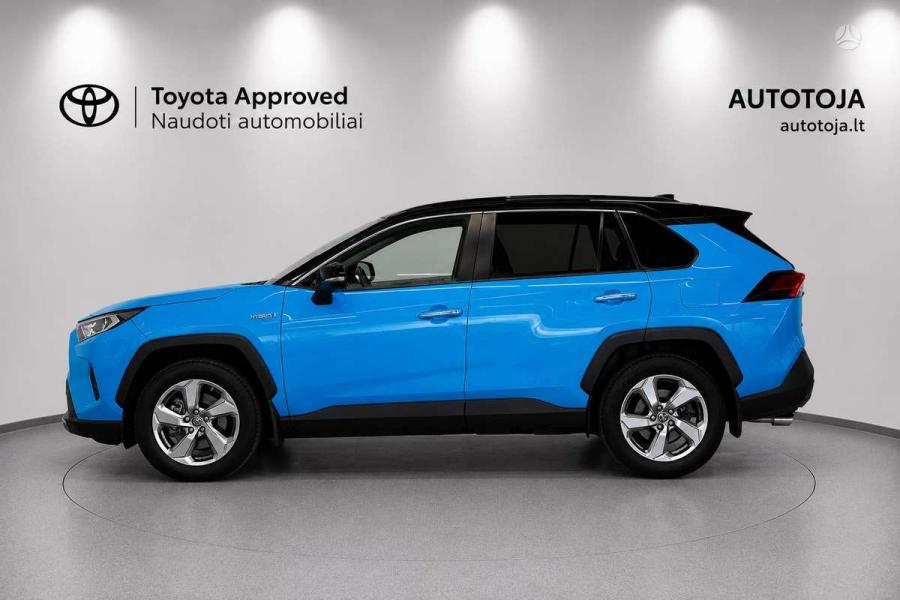 Zils Toyota RAV4 2022 Kauņa, ar dzinēja tilpumu 2.49 L un nobraukumu 100 tūkst. km par 30900 €, foto 4 vietnē AUTOMOTO.COM.LV