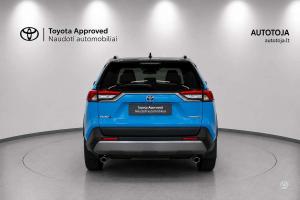 Zils Toyota RAV4 2022 Kauņa, ar dzinēja tilpumu 2.49 L un nobraukumu 100 tūkst. km par 30900 €, foto 5 vietnē AUTOMOTO.COM.LV