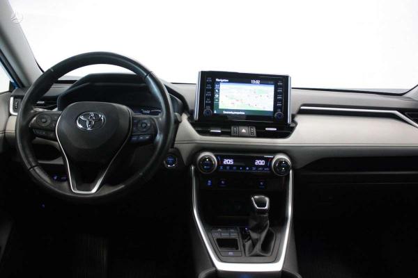 Blue Toyota RAV4 2022 in Kaunas, with an engine capacity of 2.49 L and mileage of 100 thousand km for 30900 €, photo 8 on AUTOMOTO.COM.LV