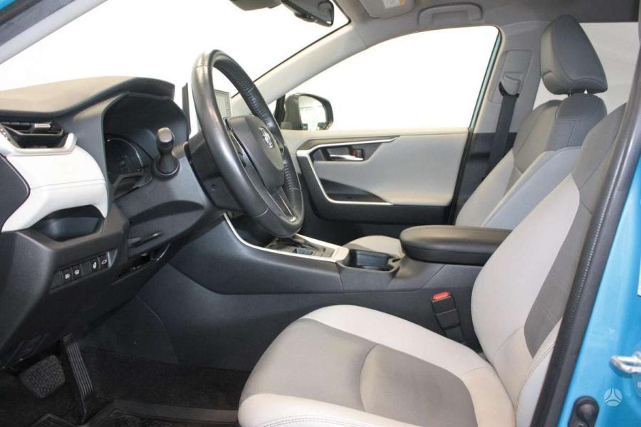 Zils Toyota RAV4 2022 Kauņa, ar dzinēja tilpumu 2.49 L un nobraukumu 100 tūkst. km par 30900 €, foto 12 vietnē AUTOMOTO.COM.LV