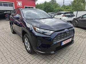 Blue Toyota RAV4 2022 in Vilnius, with an engine capacity of 2.49 L and mileage of 25 thousand km for 26900 €, photo  on AUTOMOTO.COM.LV