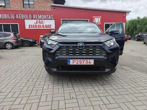Blue Toyota RAV4 2022 in Vilnius, with an engine capacity of 2.49 L and mileage of 25 thousand km for 26900 €, photo 6 on AUTOMOTO.COM.LV