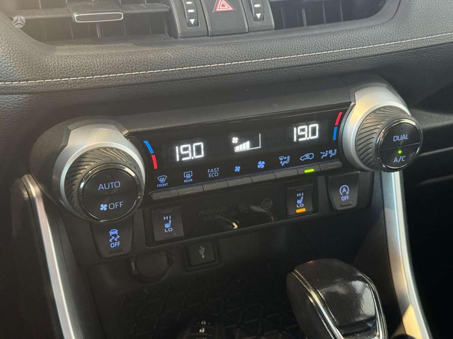 Синий Тойота РАВ 4 2022 в Шяуляй, объемом двигателя 1.99 л и пробегом 114 тыс. км за 22900 €, фото 29 на AUTOMOTO.COM.LV