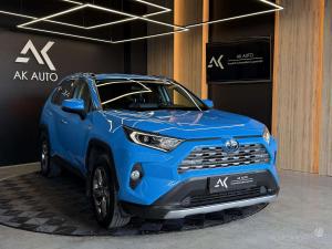 Zils Toyota RAV4 2022 Kauņa, ar dzinēja tilpumu 2.49 L un nobraukumu 106 tūkst. km par 30990 €, foto 4 vietnē AUTOMOTO.COM.LV