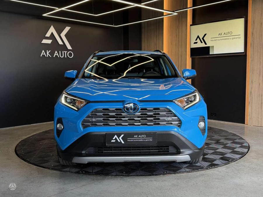 Zils Toyota RAV4 2022 Kauņa, ar dzinēja tilpumu 2.49 L un nobraukumu 106 tūkst. km par 30990 €, foto 5 vietnē AUTOMOTO.COM.LV