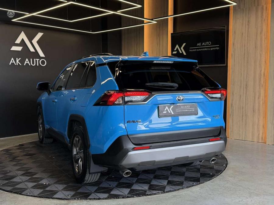 Zils Toyota RAV4 2022 Kauņa, ar dzinēja tilpumu 2.49 L un nobraukumu 106 tūkst. km par 30990 €, foto 10 vietnē AUTOMOTO.COM.LV