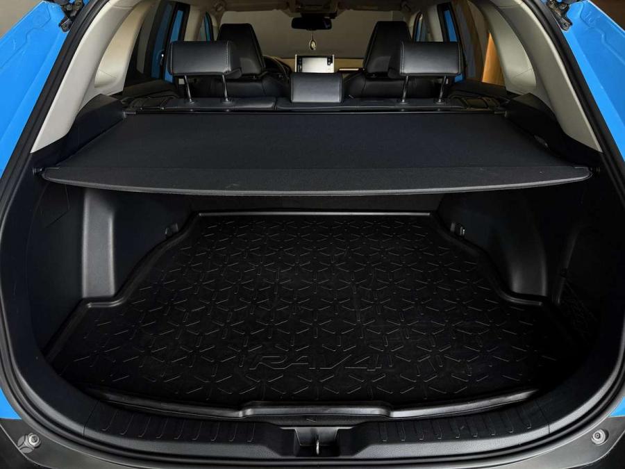 Zils Toyota RAV4 2022 Kauņa, ar dzinēja tilpumu 2.49 L un nobraukumu 106 tūkst. km par 30990 €, foto 27 vietnē AUTOMOTO.COM.LV