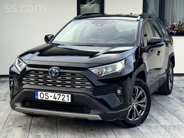 Zils Toyota RAV4 2022 Jelgava, ar dzinēja tilpumu 2.50 L un nobraukumu 139 tūkst. km par 24800 €, foto 1 vietnē AUTOMOTO.COM.LV