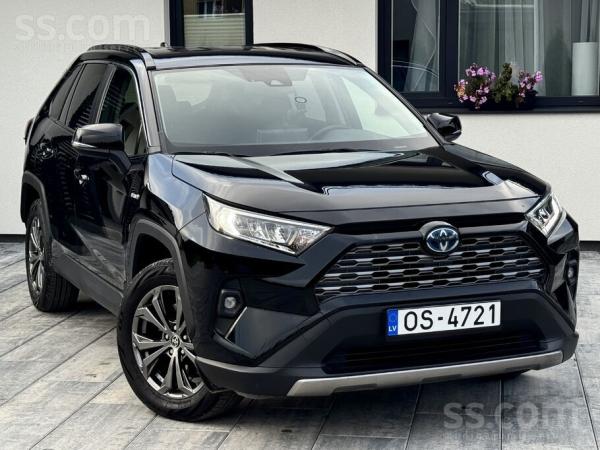 Zils Toyota RAV4 2022 Jelgava, ar dzinēja tilpumu 2.50 L un nobraukumu 139 tūkst. km par 24800 €, foto 3 vietnē AUTOMOTO.COM.LV