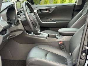 Blue Toyota RAV4 2022 in Jelgava, with an engine capacity of 2.50 L and mileage of 139 thousand km for 24800 €, photo 13 on AUTOMOTO.COM.LV