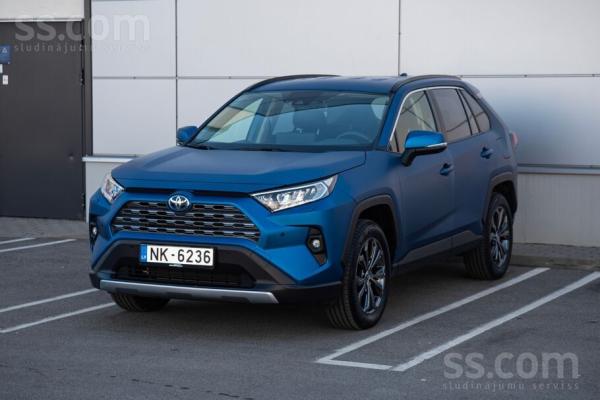 Zils Toyota RAV4 2023 Rīga, ar dzinēja tilpumu 2.50 L un nobraukumu 36 tūkst. km par 33500 €, foto 1 vietnē AUTOMOTO.COM.LV