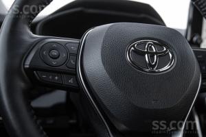 Blue Toyota RAV4 2023 in Riga, with an engine capacity of 2.50 L and mileage of 36 thousand km for 33500 €, photo 19 on AUTOMOTO.COM.LV