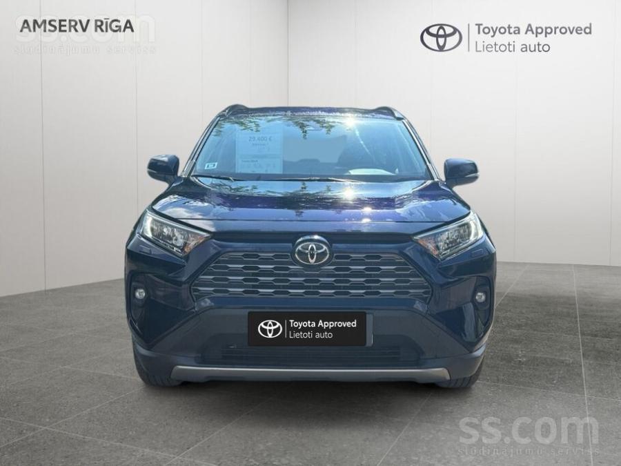 Zils Toyota RAV4 2023 Rīga, ar dzinēja tilpumu 2.00 L un nobraukumu 51 tūkst. km par 28900 €, foto 6 vietnē AUTOMOTO.COM.LV