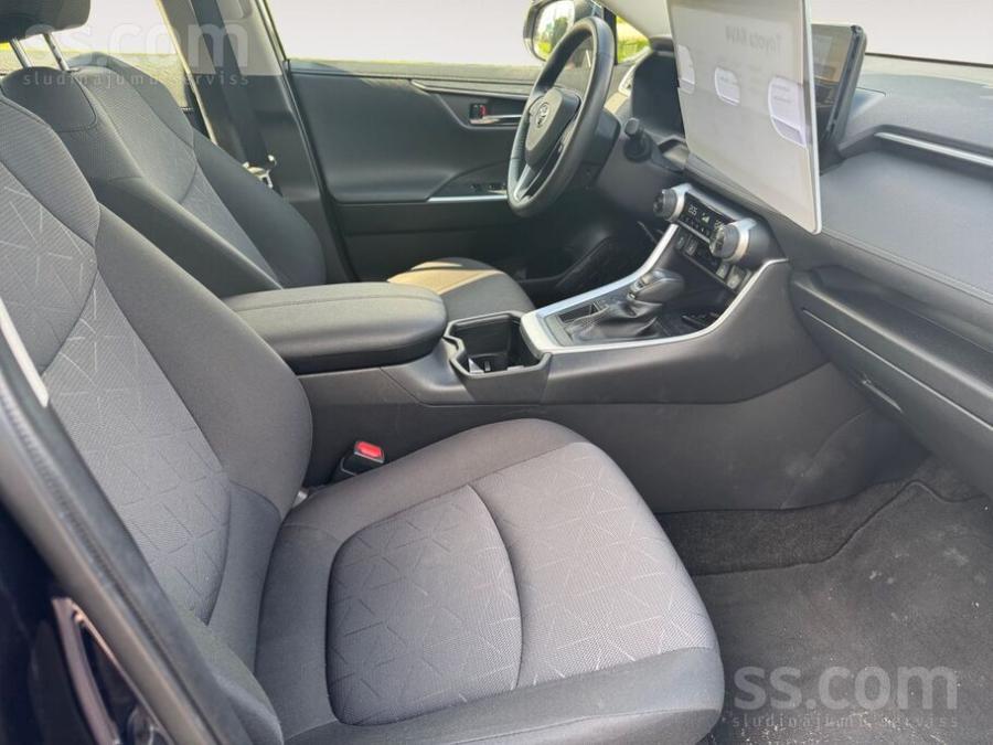 Zils Toyota RAV4 2023 Rīga, ar dzinēja tilpumu 2.00 L un nobraukumu 51 tūkst. km par 28900 €, foto 7 vietnē AUTOMOTO.COM.LV