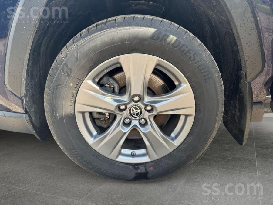Zils Toyota RAV4 2023 Rīga, ar dzinēja tilpumu 2.00 L un nobraukumu 51 tūkst. km par 28900 €, foto 16 vietnē AUTOMOTO.COM.LV