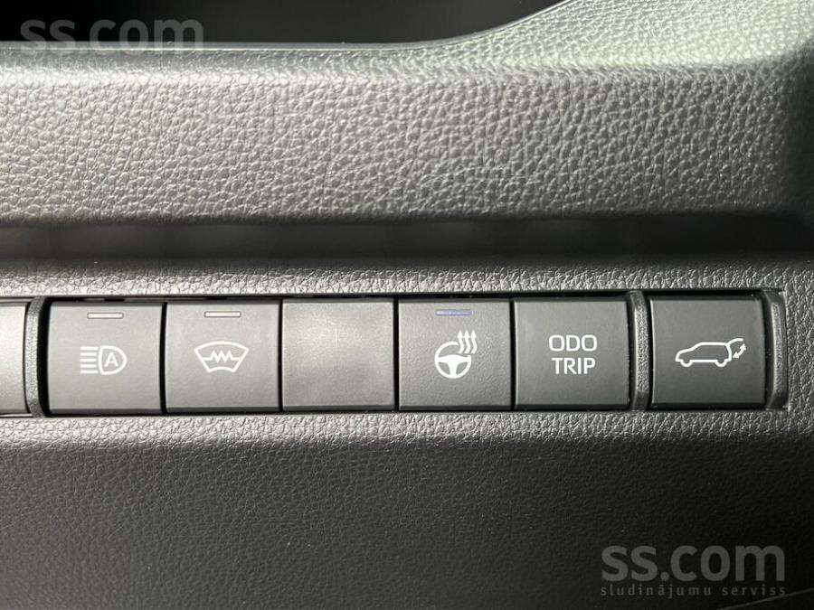 Zils Toyota RAV4 2023 Rīga, ar dzinēja tilpumu 2.00 L un nobraukumu 25 tūkst. km par 30990 €, foto 20 vietnē AUTOMOTO.COM.LV