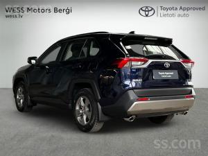 Zils Toyota RAV4 2023 Rīga, ar dzinēja tilpumu 2.00 L un nobraukumu 25 tūkst. km par 30990 €, foto 24 vietnē AUTOMOTO.COM.LV