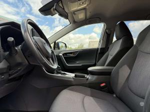 Zils Toyota RAV4 2023 Viļņa, ar dzinēja tilpumu 2.49 L un nobraukumu 177 tūkst. km par 25990 €, foto 14 vietnē AUTOMOTO.COM.LV