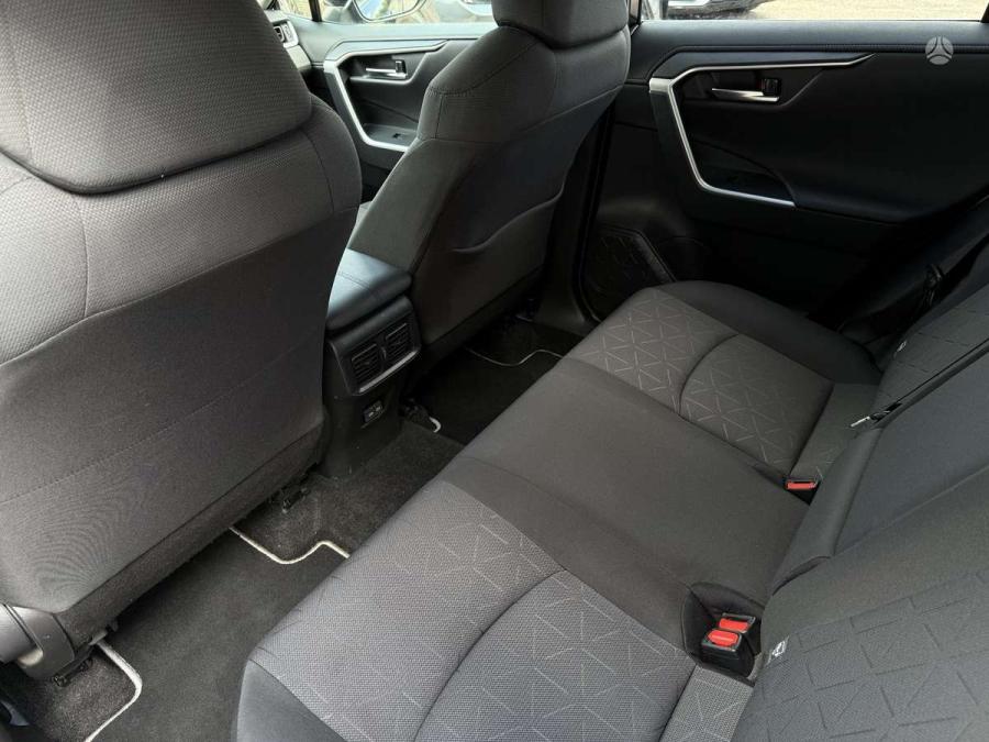 Zils Toyota RAV4 2023 Viļņa, ar dzinēja tilpumu 2.49 L un nobraukumu 177 tūkst. km par 25990 €, foto 15 vietnē AUTOMOTO.COM.LV