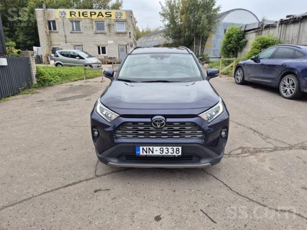 Тойота РАВ 4 2023 в Рига на AUTOMOTO.COM.LV Синий Тойота РАВ 4 2023 в Рига, объемом двигателя 2.00 л и пробегом 52 тыс. км за 30990 €, фото 4 на AUTOMOTO.COM.LV