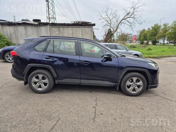Тойота РАВ 4 2023 в Рига на AUTOMOTO.COM.LV Синий Тойота РАВ 4 2023 в Рига, объемом двигателя 2.00 л и пробегом 52 тыс. км за 30990 €, фото 6 на AUTOMOTO.COM.LV
