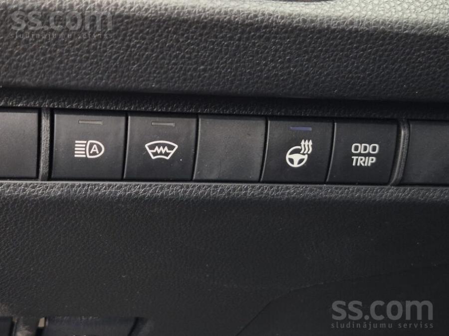 Zils Toyota RAV4 2023 Rīga, ar dzinēja tilpumu 2.00 L un nobraukumu 52 tūkst. km par 30990 €, foto 16 vietnē AUTOMOTO.COM.LV