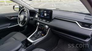 Zils Toyota RAV4 2023 Rīga, ar dzinēja tilpumu 2.00 L un nobraukumu 52 tūkst. km par 30990 €, foto 12 vietnē AUTOMOTO.COM.LV